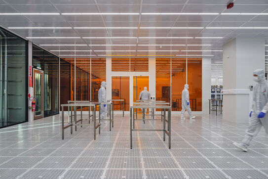 Hassell | ANU Research School of Physics