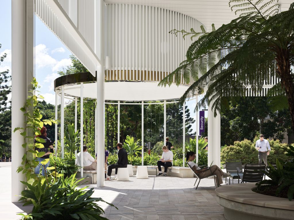 Hassell | UQ Student Central